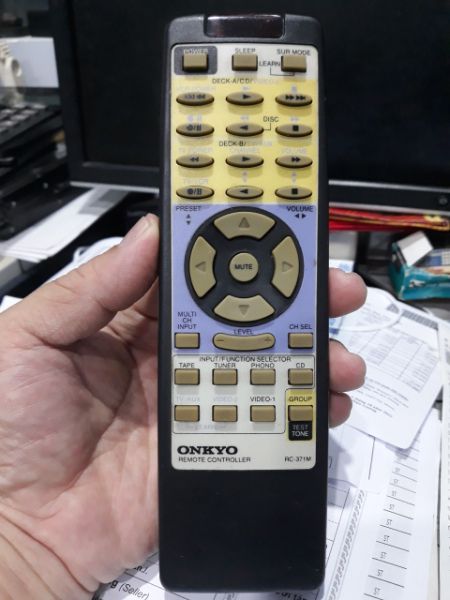 Các loại Remote (điều khiển) hiệu Onkyo